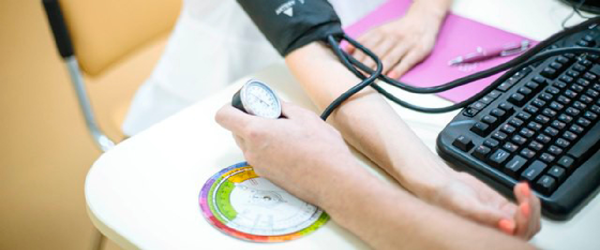 The symptom of preeclampsia "gestosis", its dangers and therapeutic ...